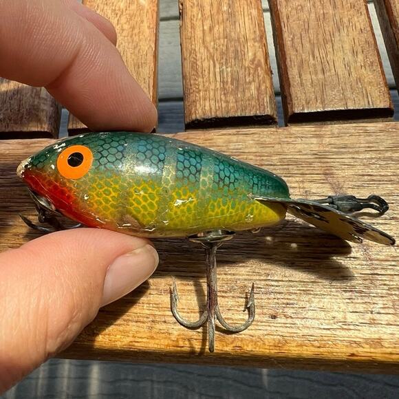Luxon | Other | Vintage Wood Fishing Lure Hand Painted Green Orange ...